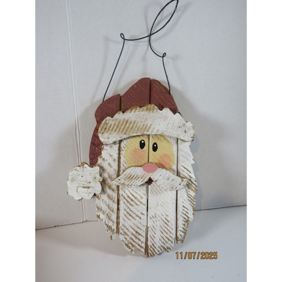 The Unbranded Brand | Holiday | Rustic Wooden Santa Claus Face ...